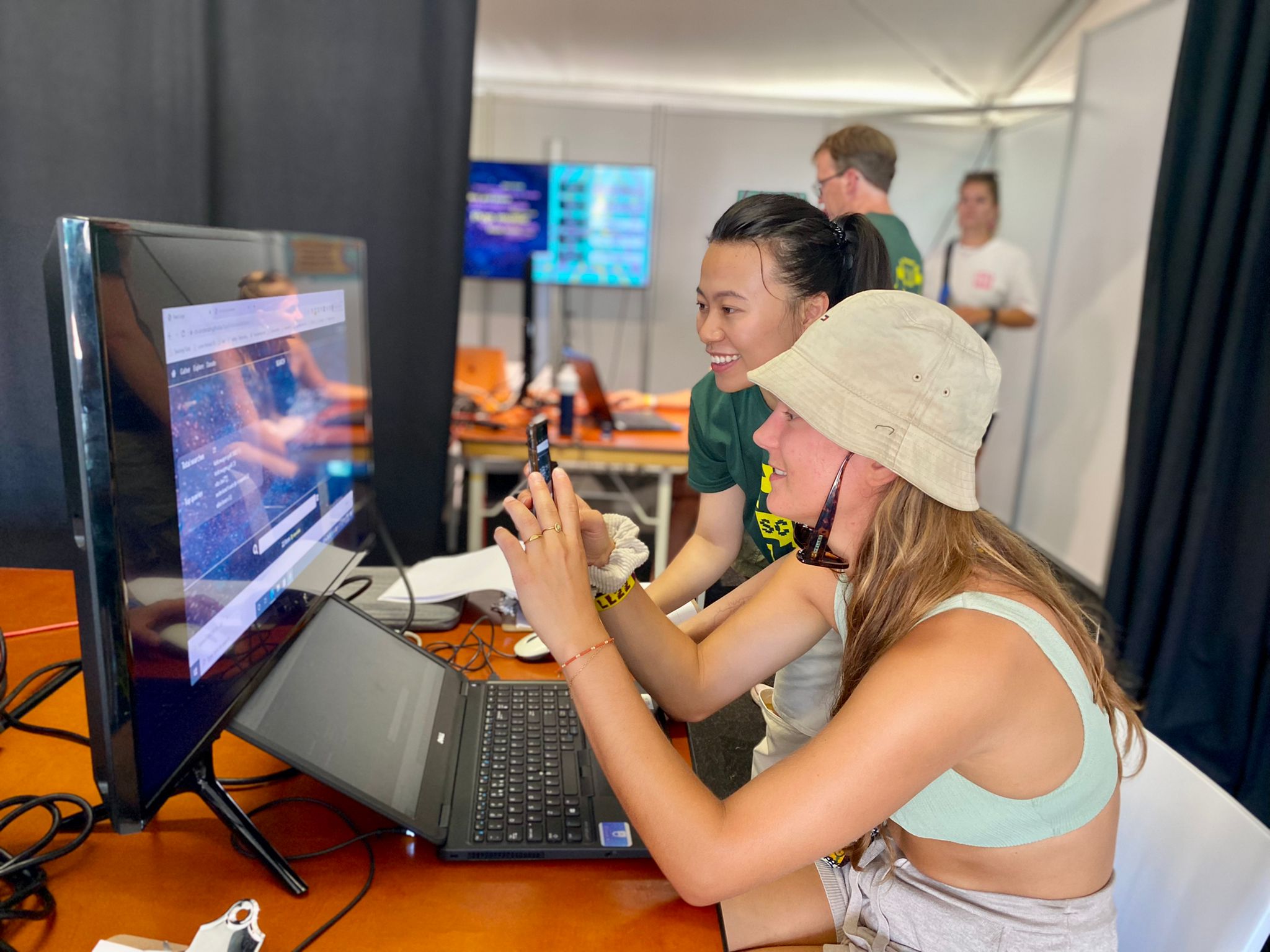 NEWSFLOWS – Modeling news flows: How feedback loops influence citizens ...